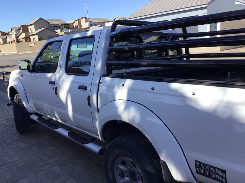 Used Nissan NP300 Hardbody 2.4i 4x4 | 2012 NP300 Hardbody 2.4i 4x4 for ...