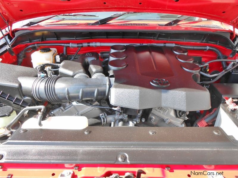 Used Toyota FJ Cruiser 4.0 V6 4x4 | 2012 FJ Cruiser 4.0 V6 4x4 for sale ...