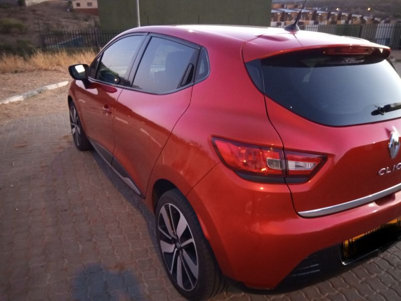 Used Renault Clio | 2014 Clio for sale | Windhoek Renault Clio sales ...