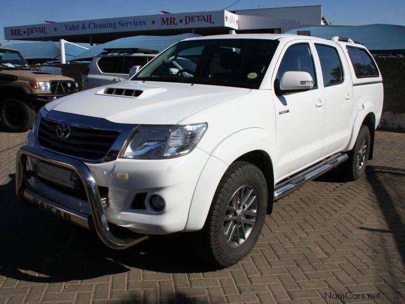 Used Toyota Hilux Dakar 3.0 D4D 4x4 A/T | 2014 Hilux Dakar 3.0 D4D 4x4 ...
