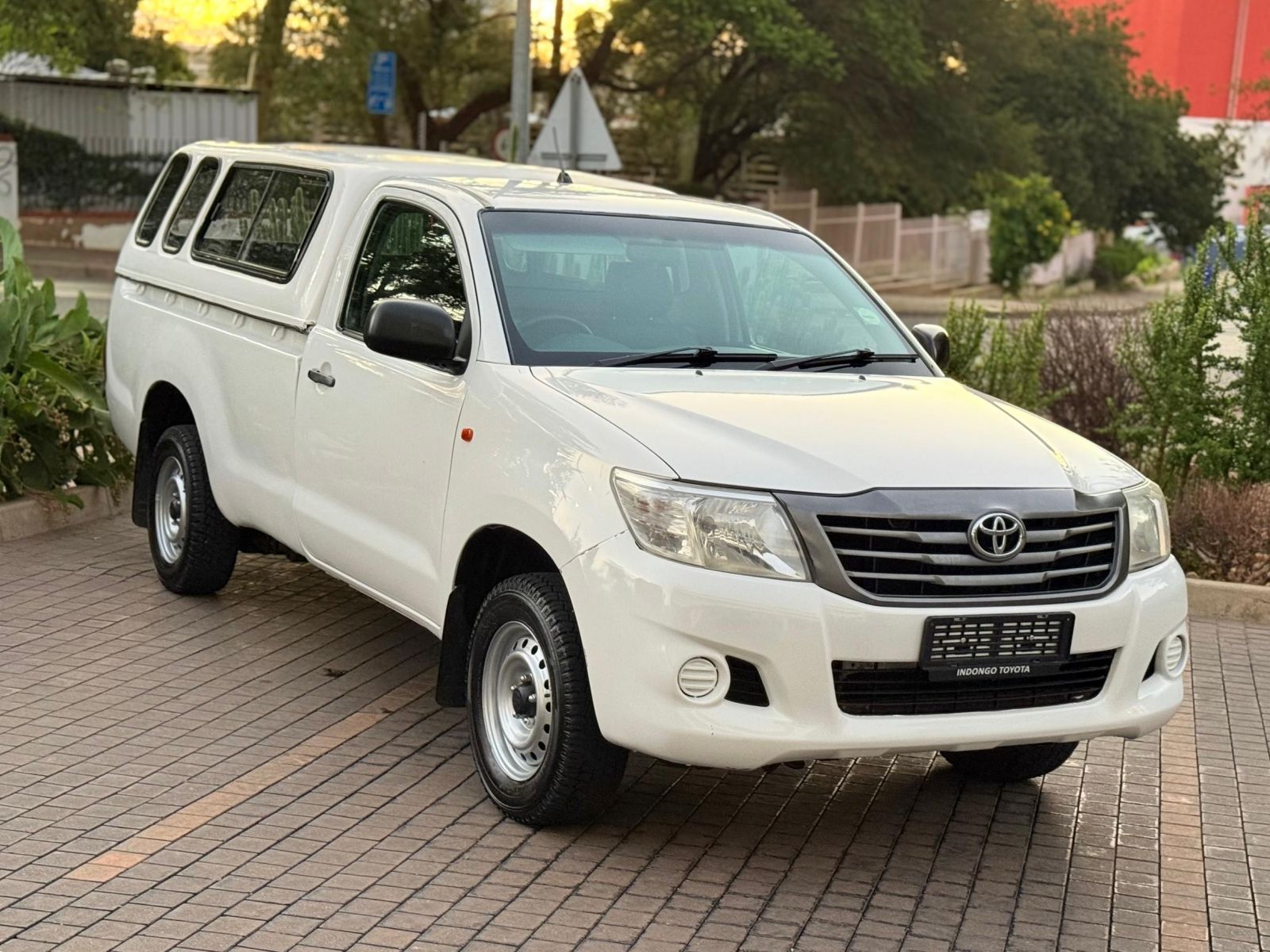 Used Toyota Hilux VVTI 2.0 | 2014 Hilux VVTI 2.0 for sale | Windhoek ...