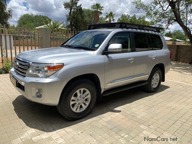 Used Toyota Land Cruiser 200 VX 4.5 V8 Diesel | 2014 Land Cruiser 200 VX 4.5 V8 Diesel for sale ...