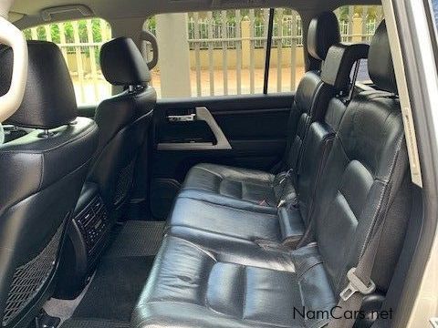 Used Toyota Land Cruiser 200 VX 4.5 V8 Diesel | 2014 Land Cruiser 200 VX 4.5 V8 Diesel for sale ...