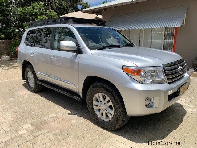 Used Toyota Land Cruiser 200 VX 4.5 V8 Diesel | 2014 Land Cruiser 200 VX 4.5 V8 Diesel for sale ...