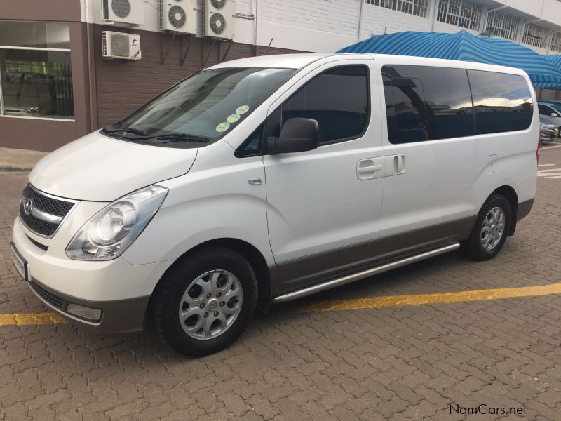 Used Hyundai H1 2.5 Diesel 9-seater bus | 2015 H1 2.5 Diesel 9-seater ...