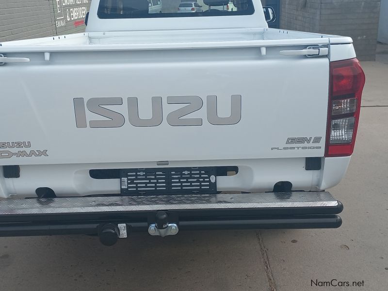 Used Isuzu KB 240 REGULAR CAB LE | 2015 KB 240 REGULAR CAB LE for sale ...