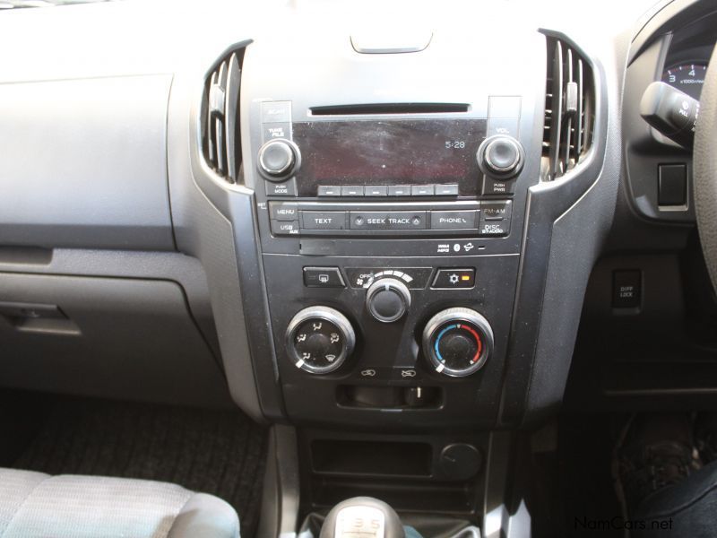 Used Isuzu KB240 D/C 4X4 LE | 2015 KB240 D/C 4X4 LE for sale | Windhoek ...