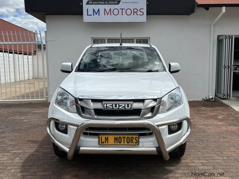 Used Isuzu KB240 Le 2.4 Petrol 4x4 Manual P/U D/C | 2015 KB240 Le 2.4 ...