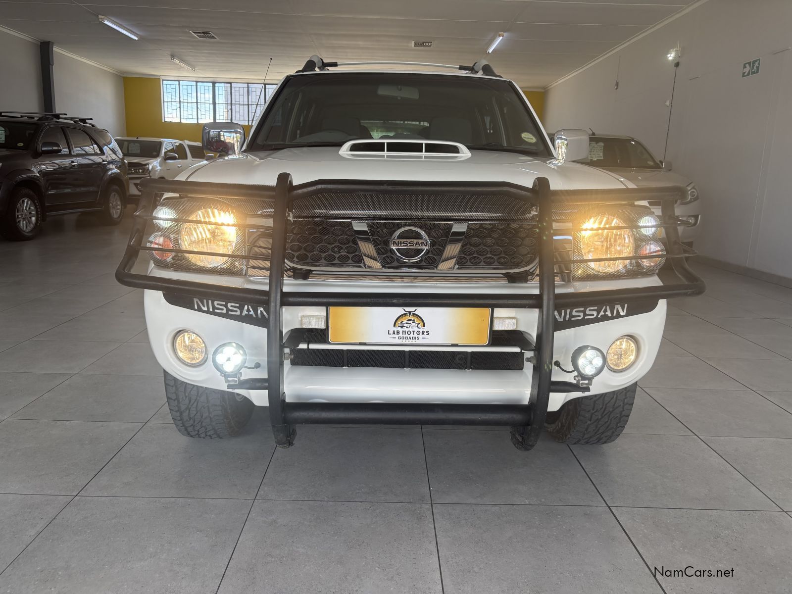 Used Nissan Nissan NP 300 2.5 diesel 4x4 D/cab | 2015 Nissan NP 300 2.5 ...