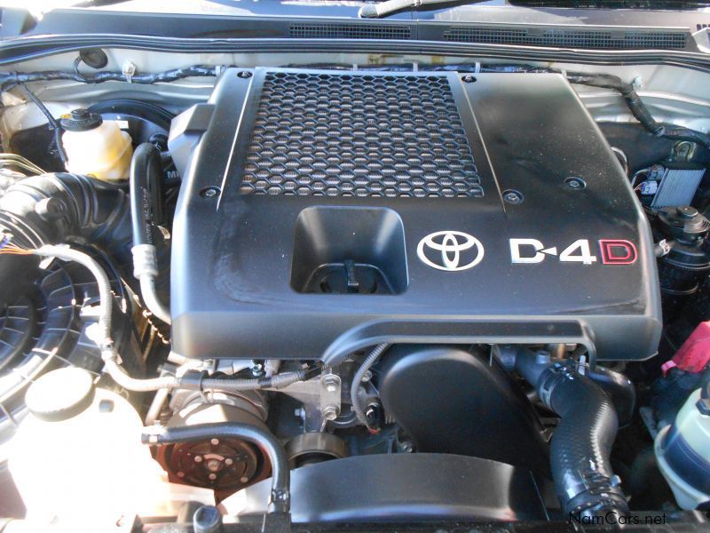 Used Toyota HILUX LEGEND 45 D/C 3.0d4d 4x4900 | 2015 HILUX LEGEND 45 D ...