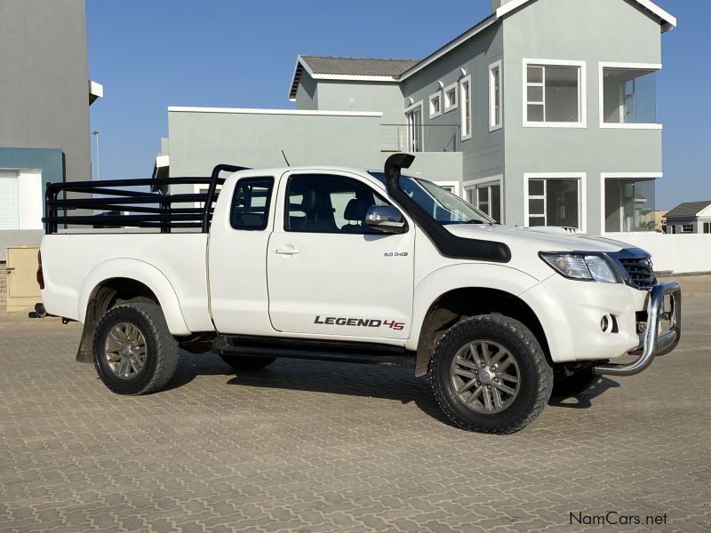 Used Toyota Hilux Legend 45 3.0 D-4D 4x4 EC | 2015 Hilux Legend 45 3.0 ...