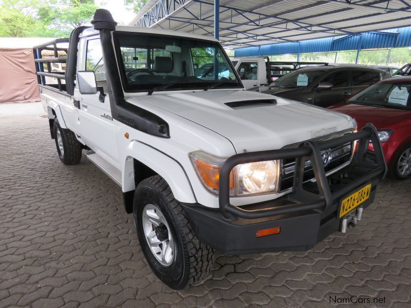 Used Toyota LANDCRUISER 4.5 V8 DIESEL | 2015 LANDCRUISER 4.5 V8 DIESEL ...