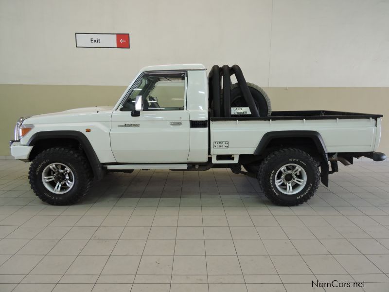 Used Toyota Land Cruiser 4.5 V8 | 2015 Land Cruiser 4.5 V8 for sale ...