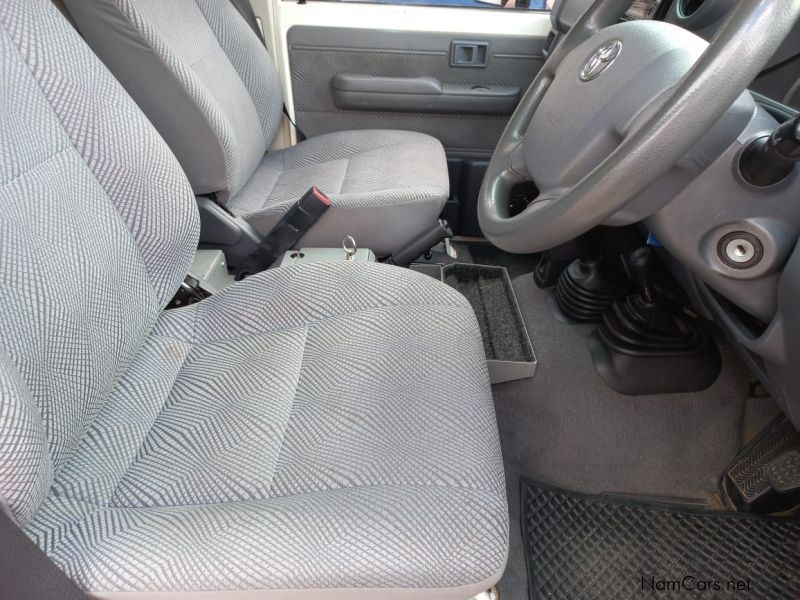 Used Toyota Land Cruiser 4.5D P/U S/C V8 | 2015 Land Cruiser 4.5D P/U S ...