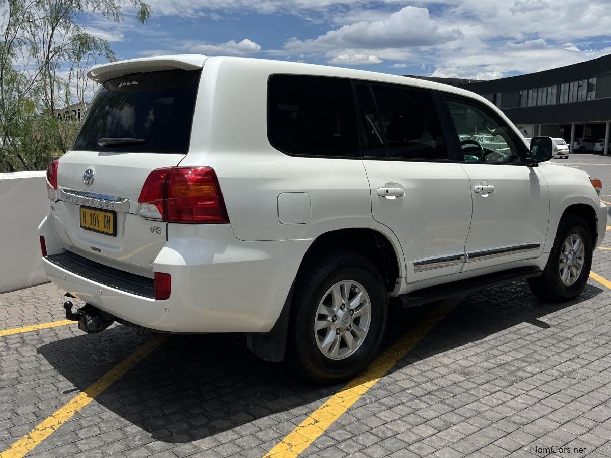 Used Toyota Land Cruiser VX 200 | 2015 Land Cruiser VX 200 for sale ...