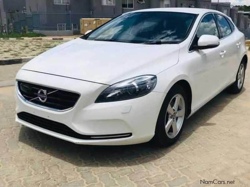 Used Volvo V40 | 2015 V40 for sale | Windhoek Volvo V40 sales | Volvo ...