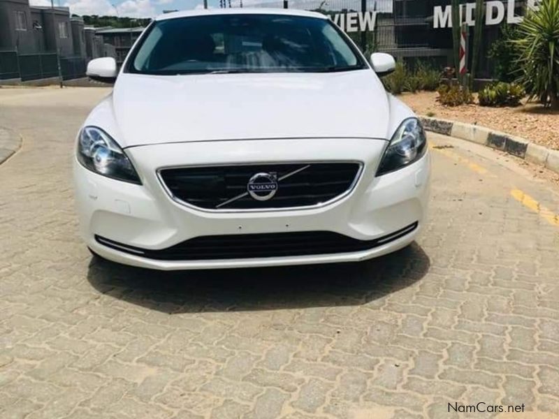 Used Volvo V40 | 2015 V40 for sale | Windhoek Volvo V40 sales | Volvo ...