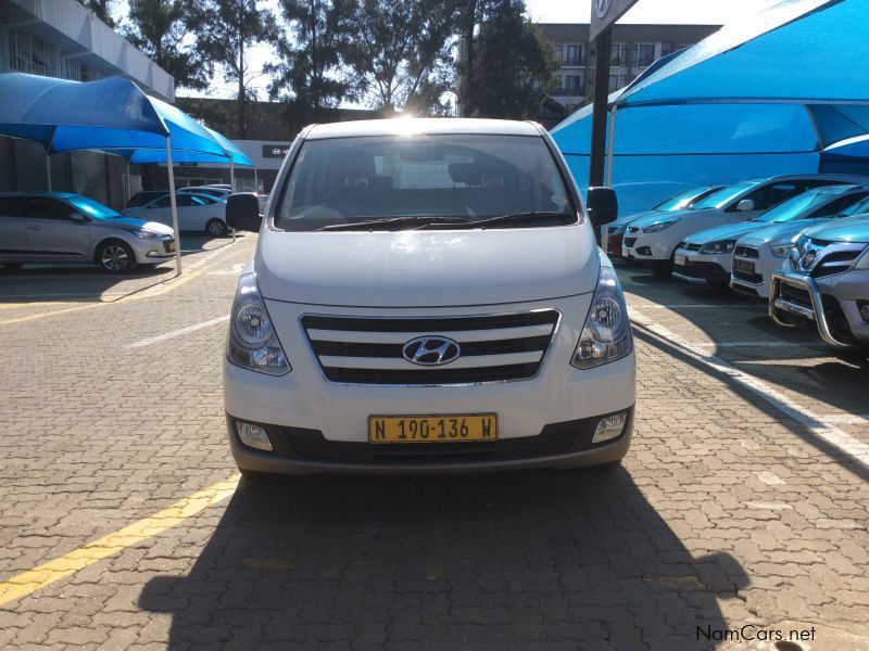 Used Hyundai H1 2.5 Diesel Auto 9-Seater bus | 2016 H1 2.5 Diesel Auto ...