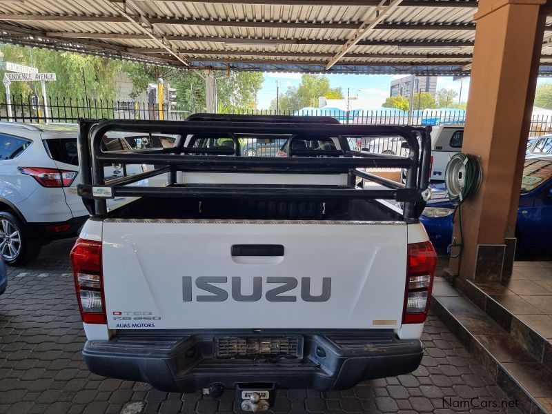 Used Isuzu KB250 D-teq HO Hi rider D/C 2x4 | 2016 KB250 D-teq HO Hi ...