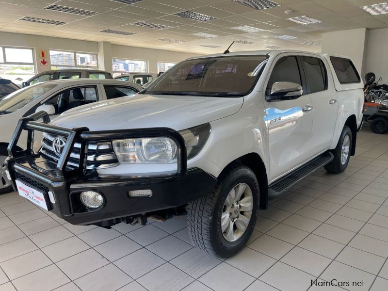Used Toyota Hilux 2.8 GD6 Raider 4x4 P/U D/C A/T | 2016 Hilux 2.8 GD6 ...
