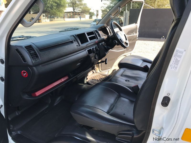 Used Toyota Quantum 16 Seater 2.5 D-4D Sesfikele | 2016 Quantum 16 ...