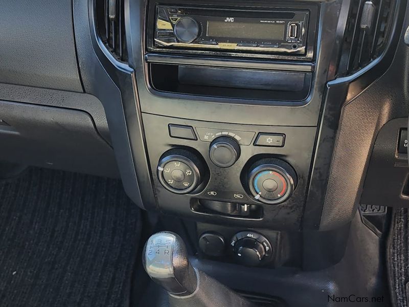 Used Isuzu KB240 LX M/T S/C 4x4 | 2017 KB240 LX M/T S/C 4x4 for sale ...