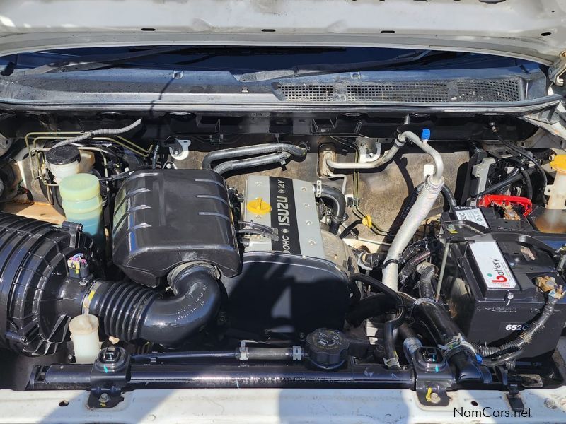 Used Isuzu KB240 LX M/T S/C 4x4 | 2017 KB240 LX M/T S/C 4x4 for sale ...