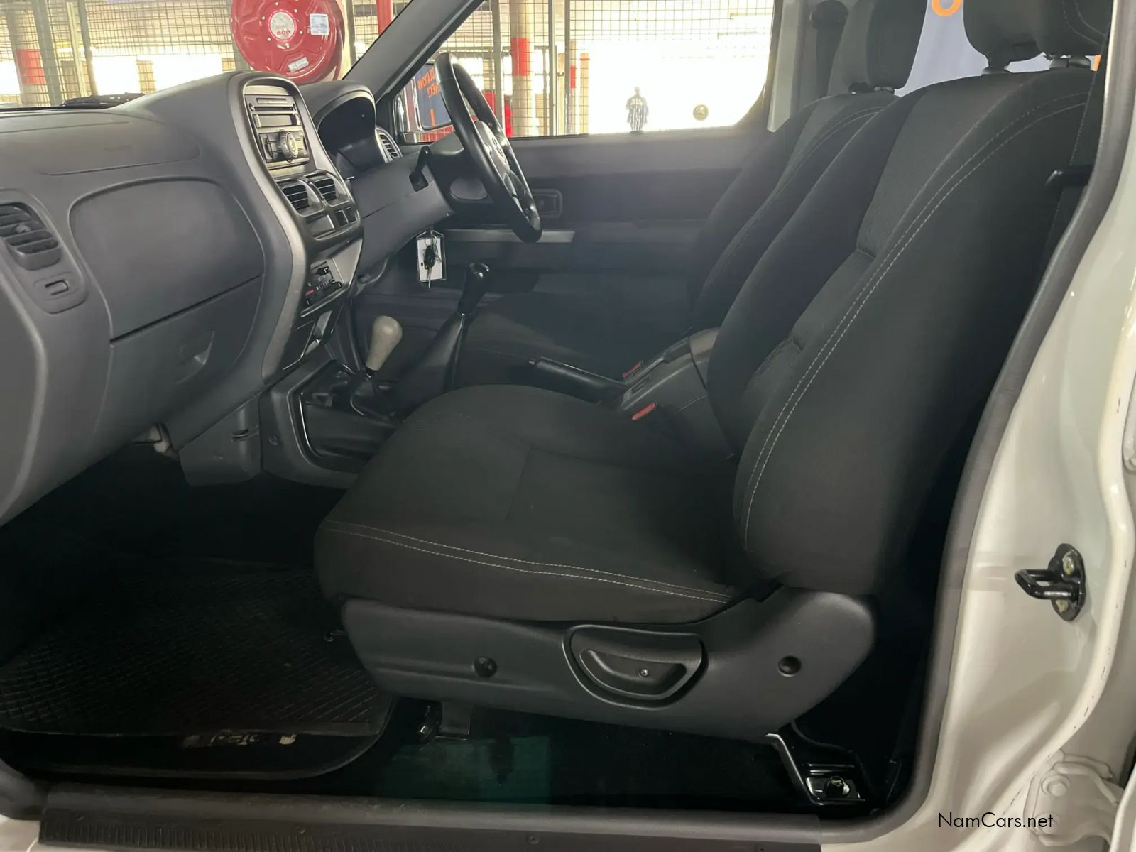Used Nissan Hardbody Np300 2.5 TDI Hi-Rider Pick Up Double Cab | 2017 ...