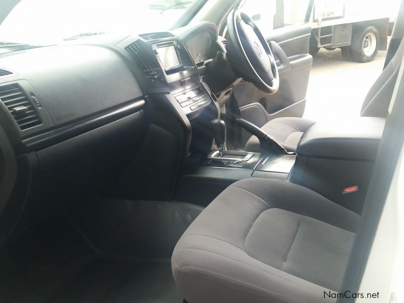 Used Toyota Land Cruiser 200Series GX A/T V8 D4D | 2017 Land Cruiser ...