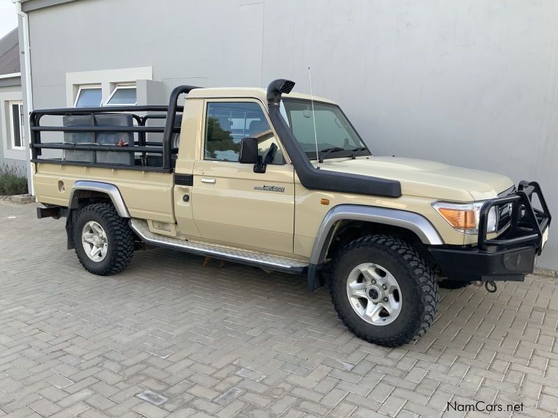 Used Toyota Land Cruiser 4.2 | 2017 Land Cruiser 4.2 for sale ...