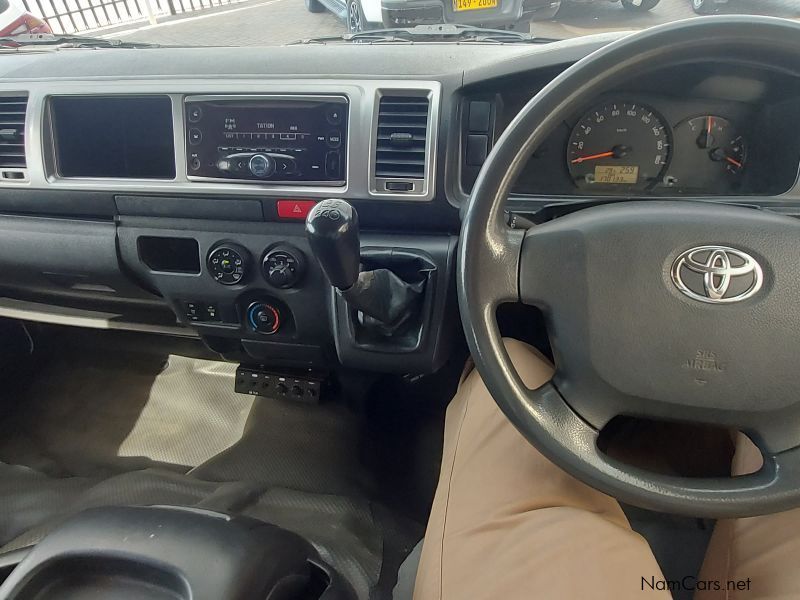 Used Toyota Quantum Hi Ace 14 Seater D4D | 2017 Quantum Hi Ace 14 ...