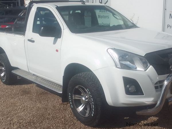 Used Isuzu KB 250 D-TEQ Fleetside Safety | 2018 KB 250 D-TEQ Fleetside ...