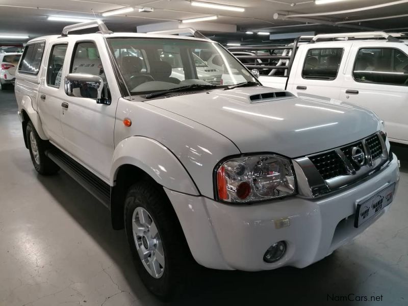Nissan NP300 2.5 tdi 4x4 P/u D/c Usado | 2018 NP300 2.5 tdi 4x4 P/u D/c ...