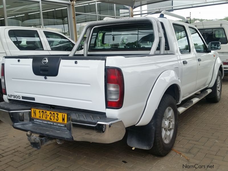 Used Nissan NP3000 Hardbody DC 4x4 | 2018 NP3000 Hardbody DC 4x4 for ...