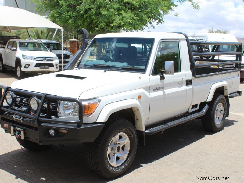 Used Toyota Land Cruiser 4.5 V8 D4D s Cab | 2018 Land Cruiser 4.5 V8 ...