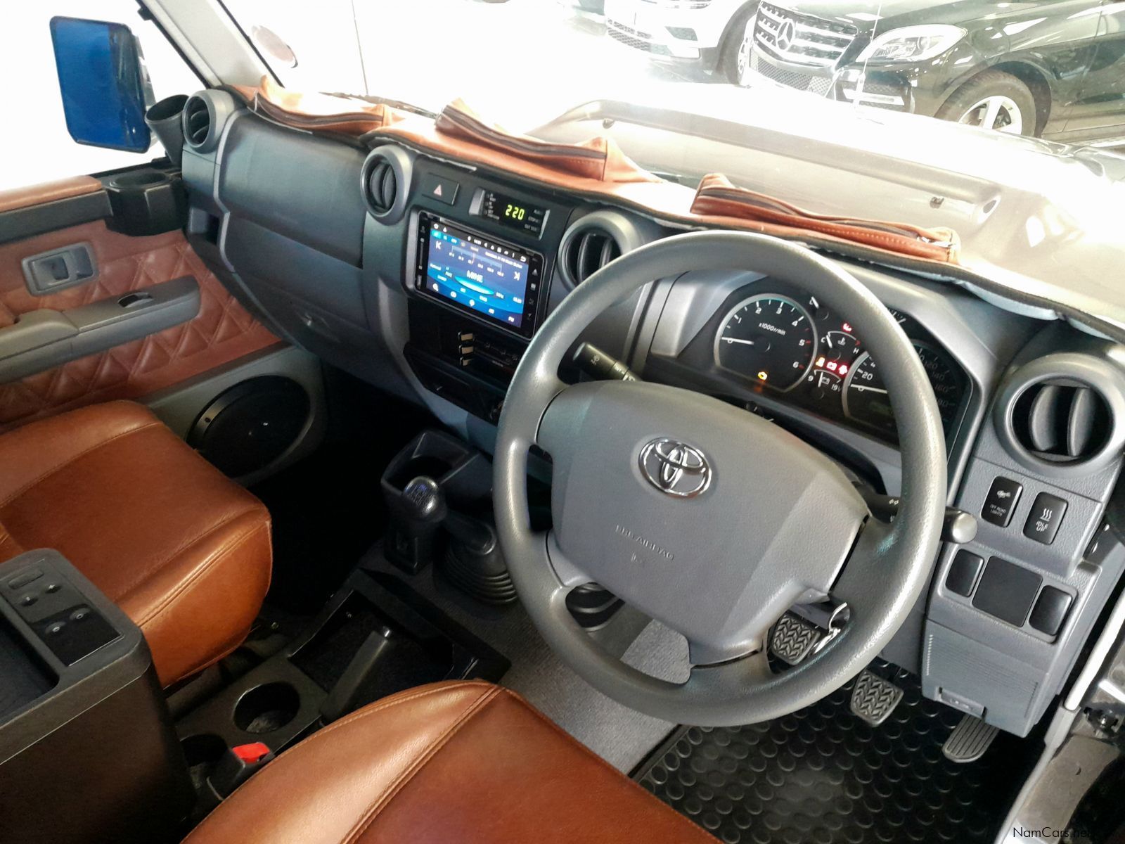 Used Toyota Land Cruiser 79 4.5 V8 | 2018 Land Cruiser 79 4.5 V8 for ...