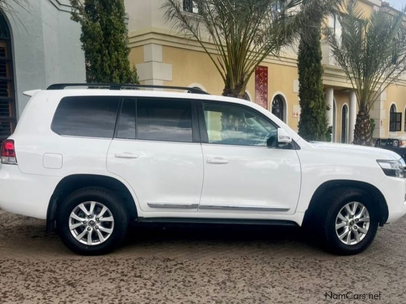 Used Toyota Land Cruiser VRX | 2018 Land Cruiser VRX for sale | Windhoek Toyota Land Cruiser VRX ...