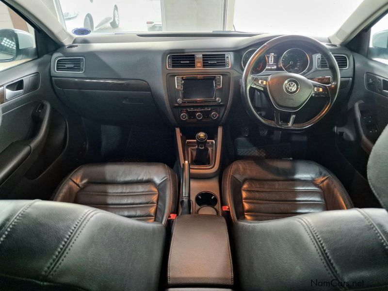 Used Volkswagen Volkswagen Jetta 1.4TSi Comfortline Bluemotion MT ...