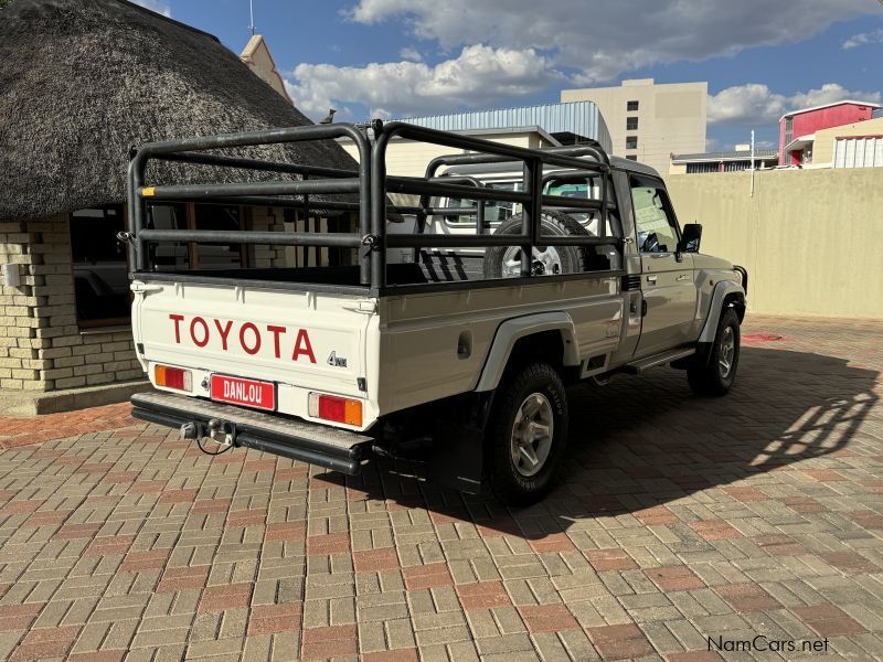 Used Toyota Land Cruiser 79 P