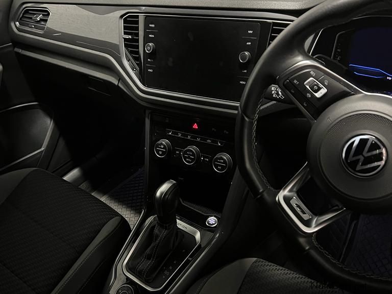 Used Volkswagen T-Roc | 2021 T-Roc for sale | Windhoek Volkswagen T-Roc ...