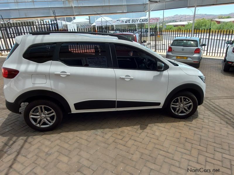 Used Renault Triber | 2022 Triber for sale | Windhoek Renault Triber ...