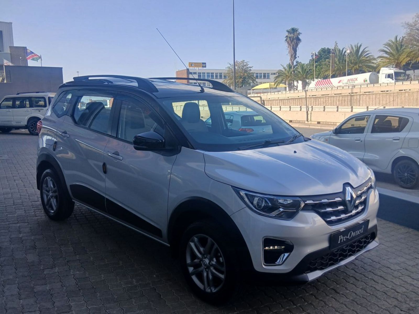 2023 Renault Triber for sale in Namibia - Used Cars - Kalahari Deals Namibia